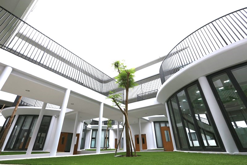 Vietnam Australia International School (VAS) - Garden Hills Campus, Go ...